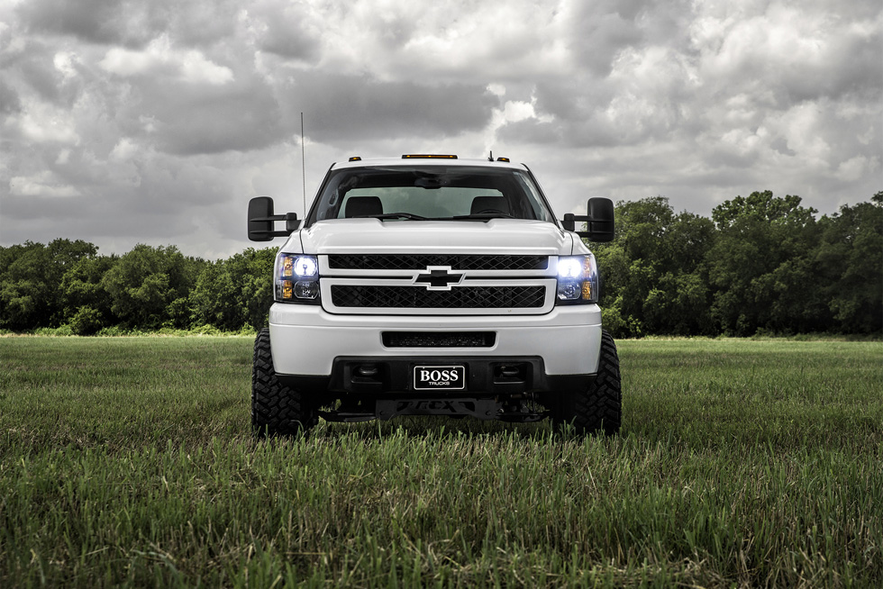 #69 2013 Chevrolet Silverado 2500 white