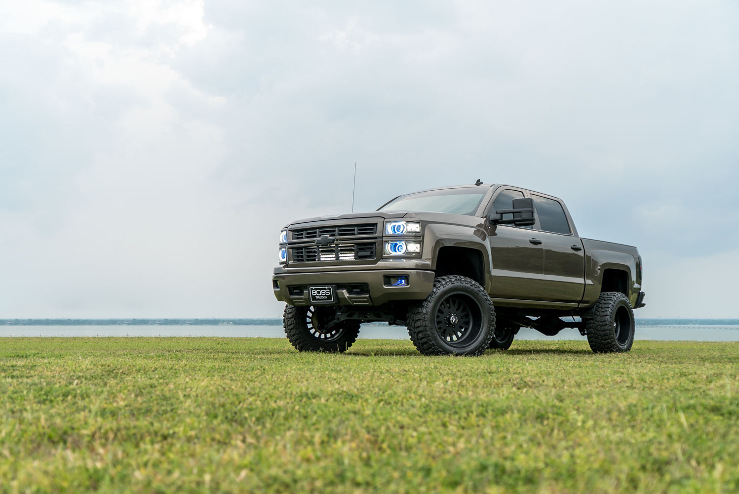 #220 2014 Chevrolet Silverado 1500 subterranean metallic
