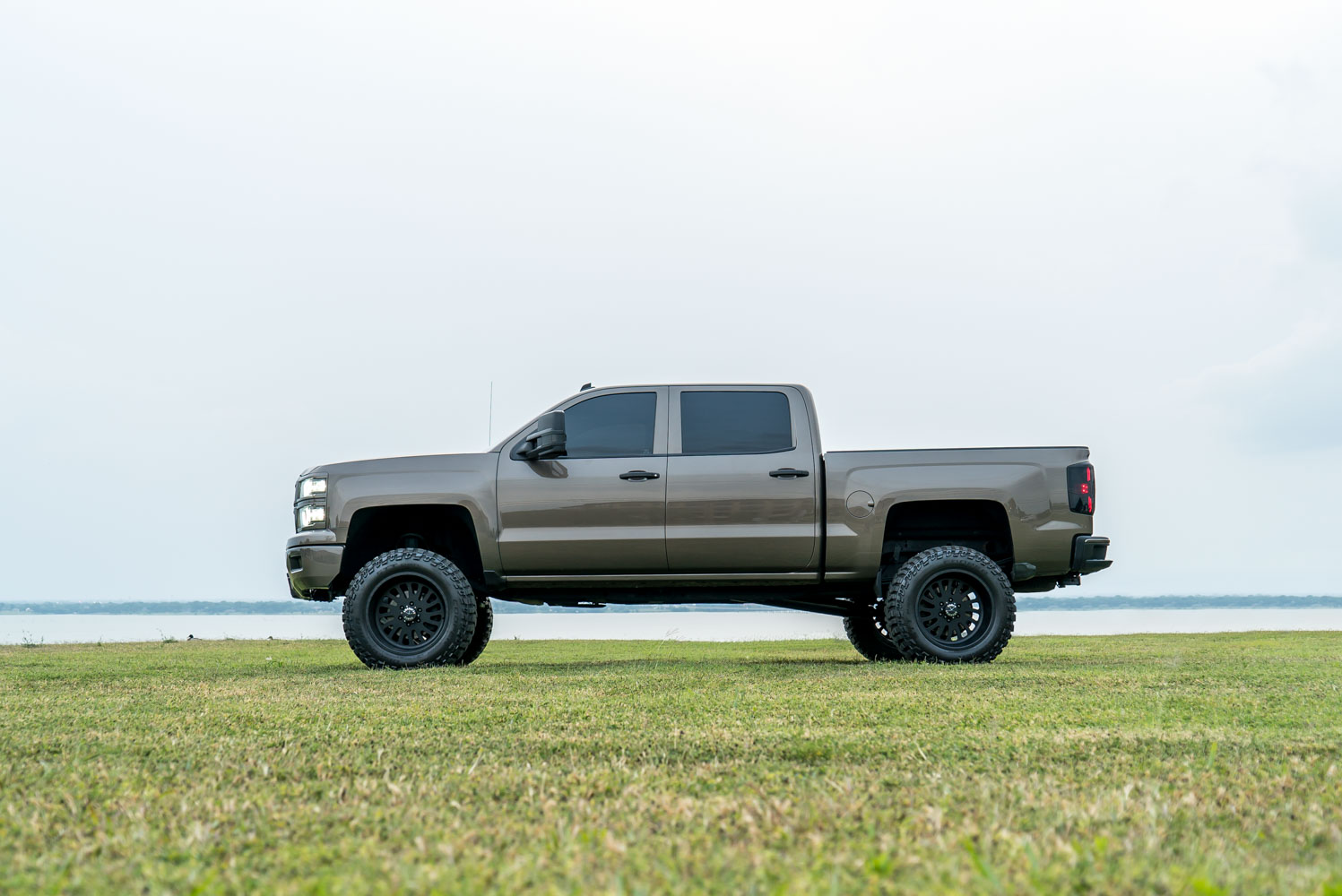 #220 2014 Chevrolet Silverado 1500 subterranean metallic