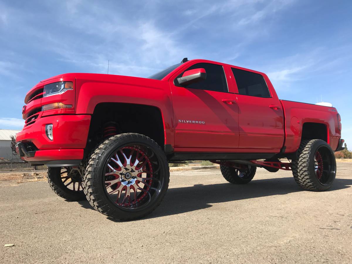 #91 2016 Chevrolet Silverado 1500 red